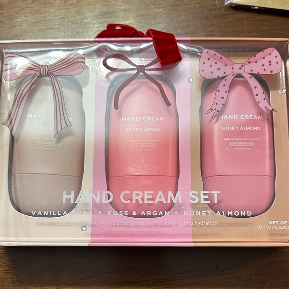 Bath & Body | Nwt Hand Cream Set Vanilla Rose Argan Honey Almond | Poshmark